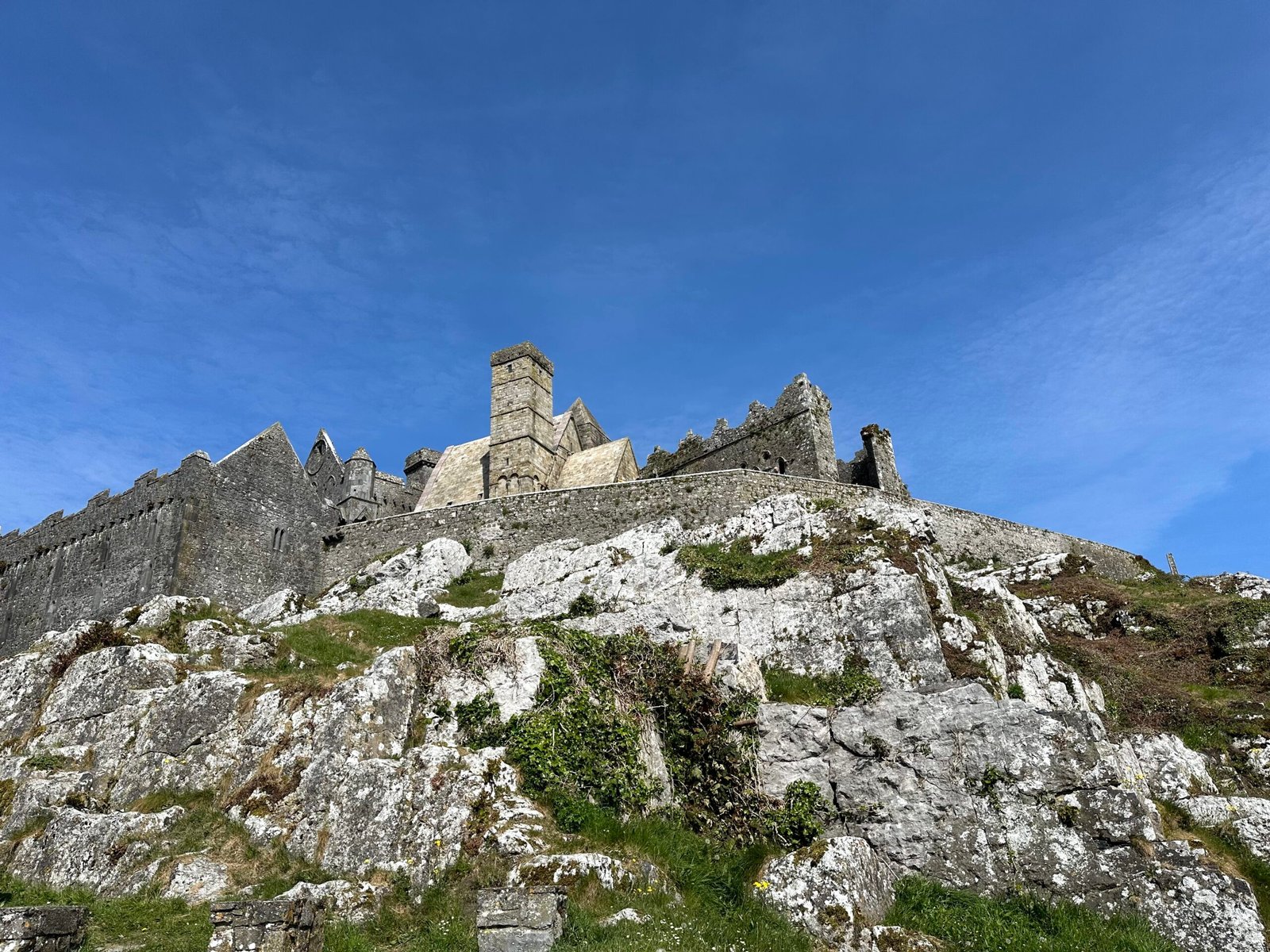Rock of Cashel Ireland Guide - Best Tours & Things to Do